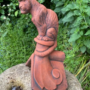 Curious Cat Roof Finial 90 Degree Angled Decorative Stone Ridge Tile ...