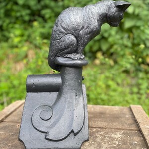 Curious Cat Roof Finial 90 Degree Angled Decorative Stone Ridge Tile ...