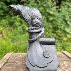 Curious Cat Roof Finial 90 Degree Angled Decorative Stone Ridge Tile ...