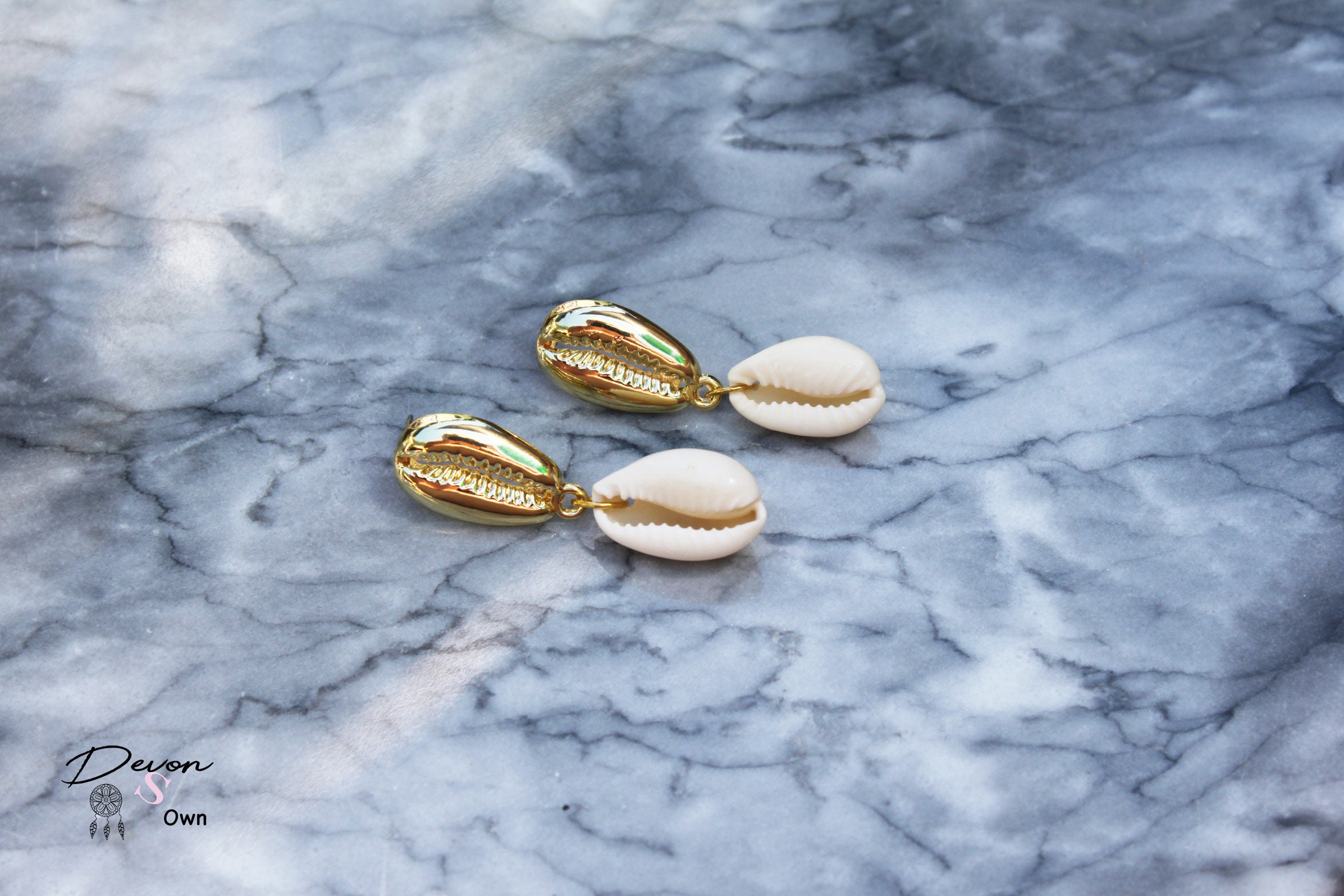 Gold Kauri Shell Ear Stud With Nature Shell, Shells Earings, Cowry ...