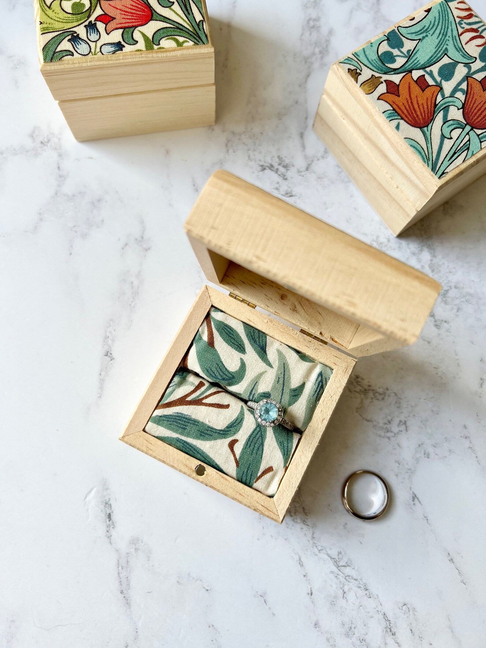 Wooden Scatter Box With Hinged Lid, William Morris Keepsake Trinket ...