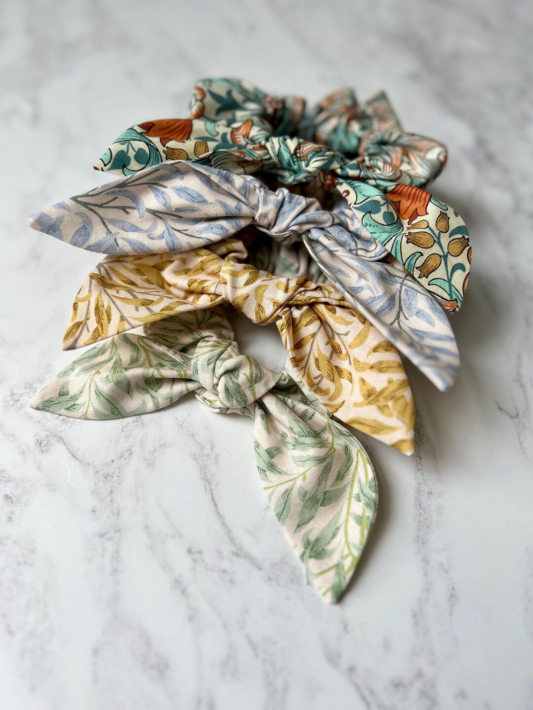 William Morris Liberty Print Scrunchie: Golden Lily, Willow Bough - Etsy