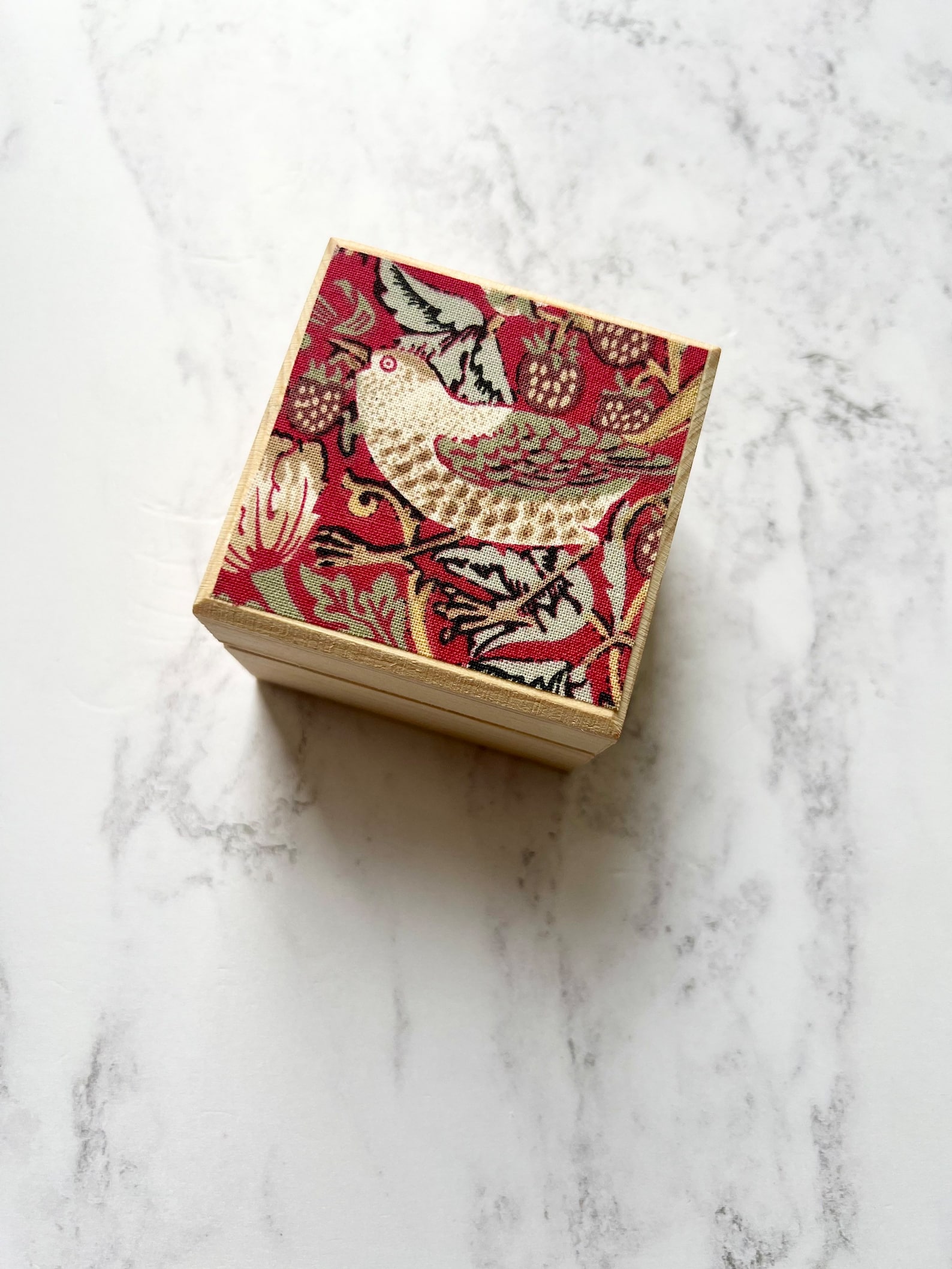 Wooden Scatter Box With Hinged Lid, William Morris Keepsake Trinket ...