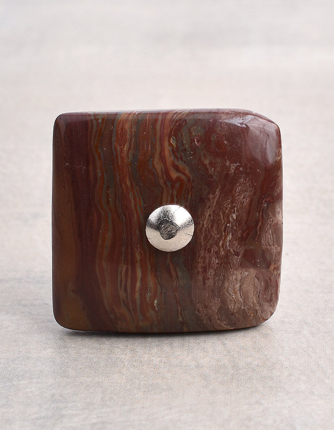 Natürliche Edelstein Rot und Braun Shade Schrank Möbelknöpfe ...