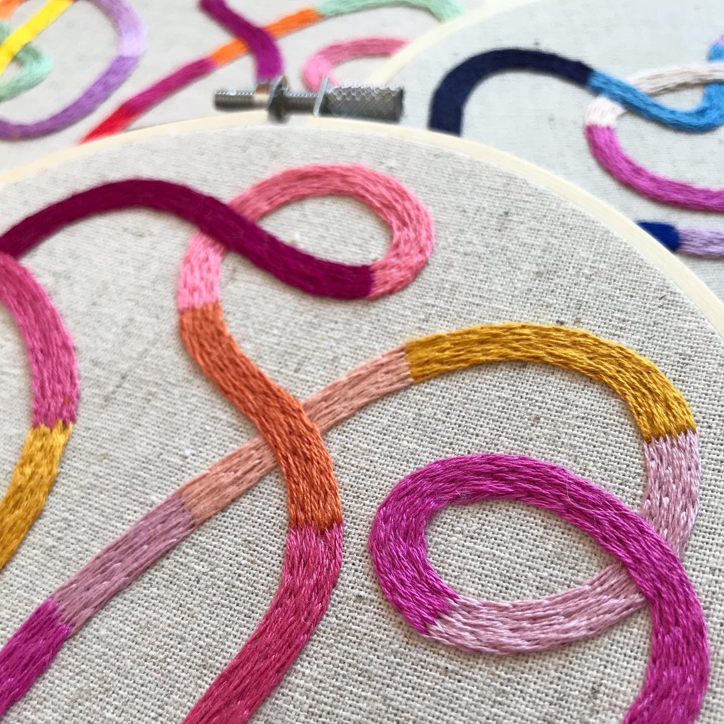 Hand Embroidery Pattern and Video Tutorial - "tangled Threads ...