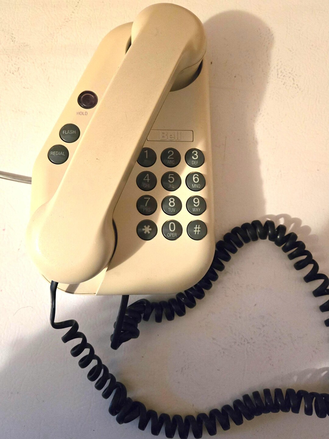Bell Telephone Taffy R Desk/wall Phone With Push Button Dial, Hold ...
