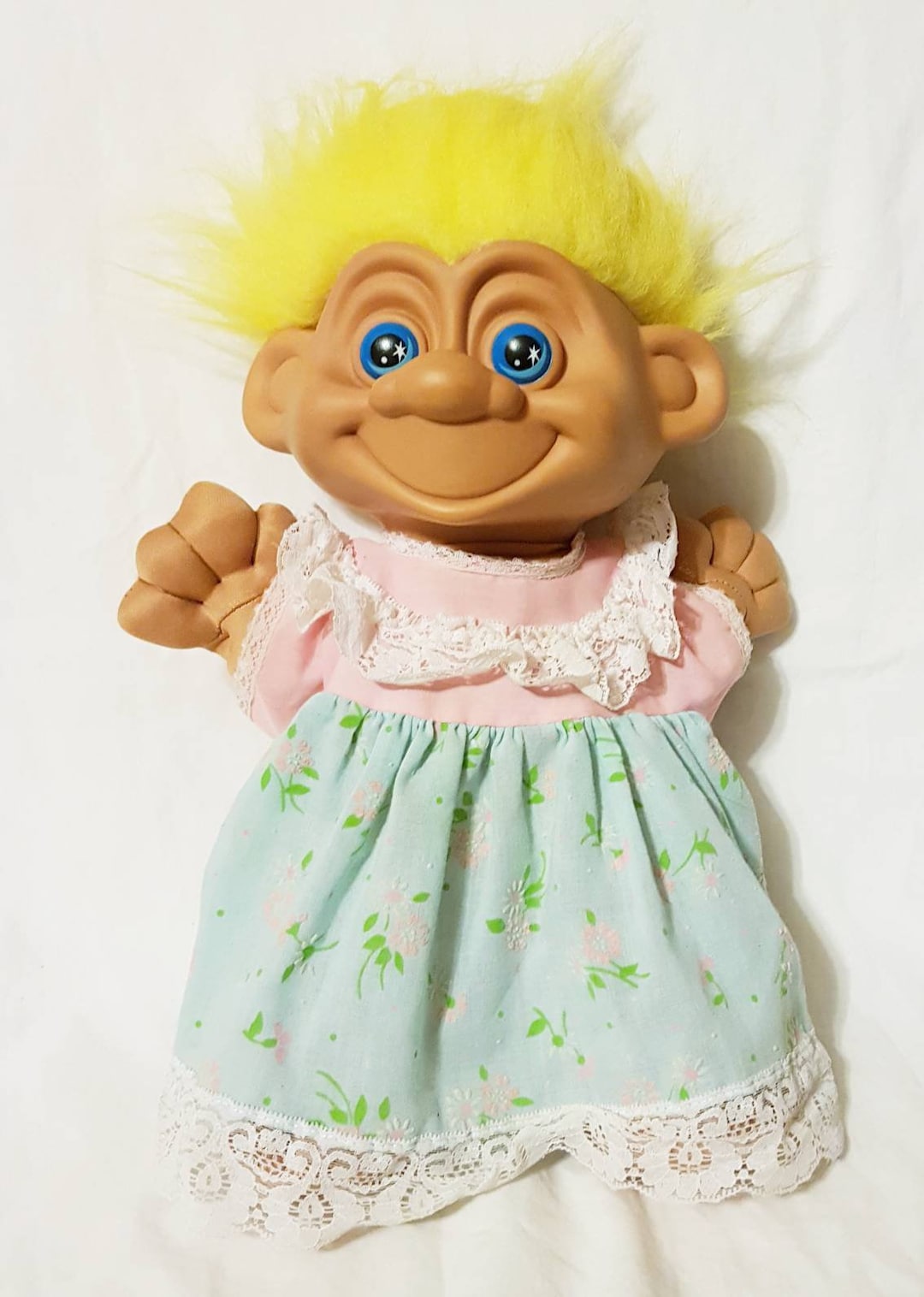 Toymax Talking Troll Doll 1992 Yellow Hair Blue Eyes Removable Battery ...