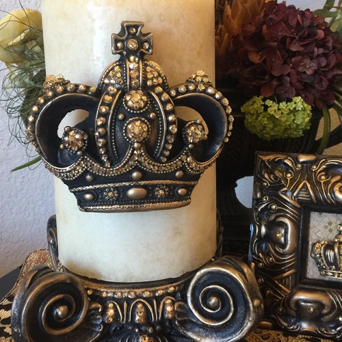 Large Crown Candle Pin - Etsy