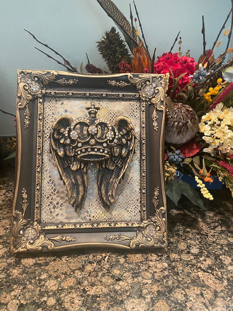 8 X 10 Frame With Wings and Crown - Etsy
