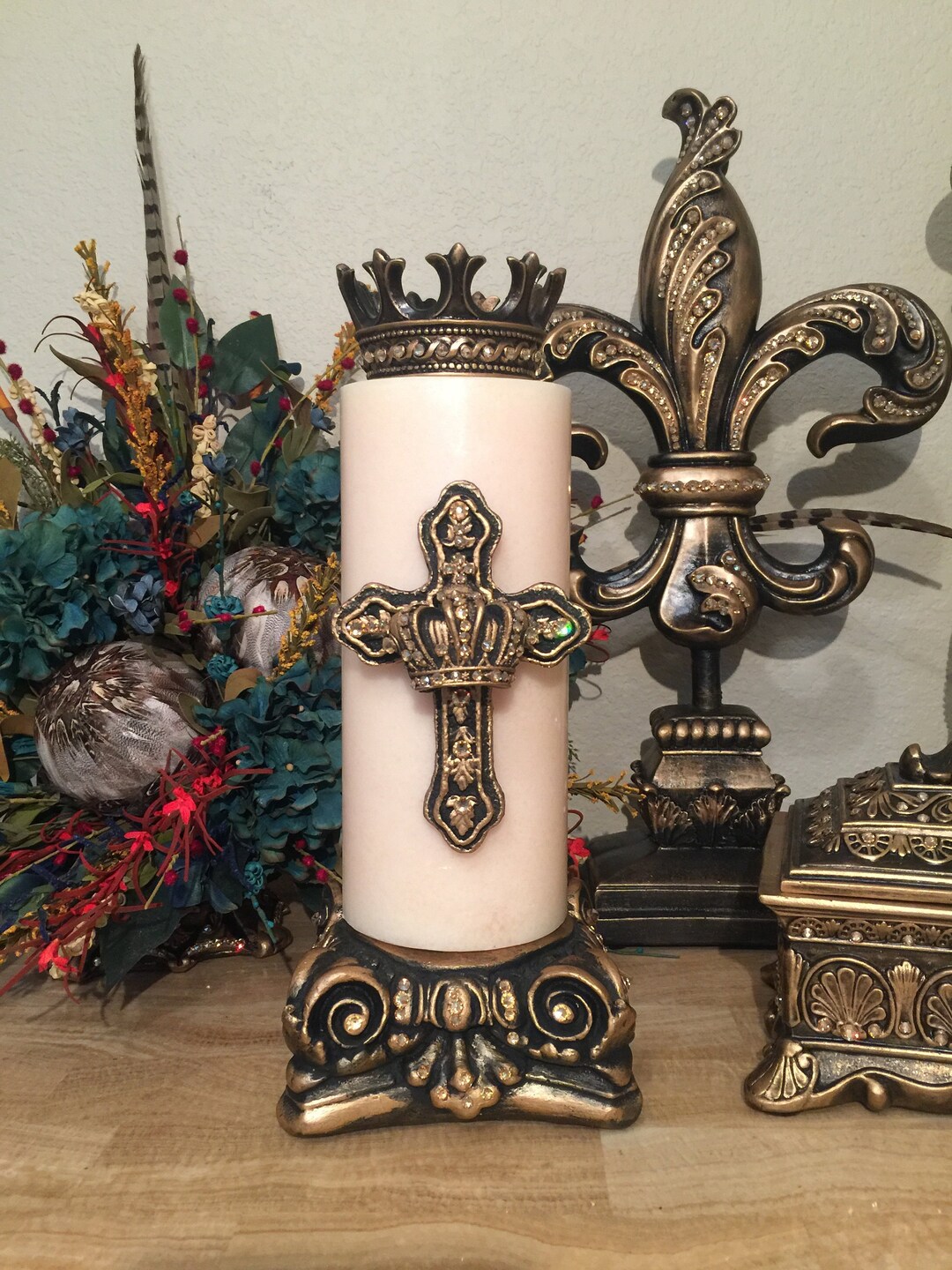 Crown and Cross Candle Pin - Etsy