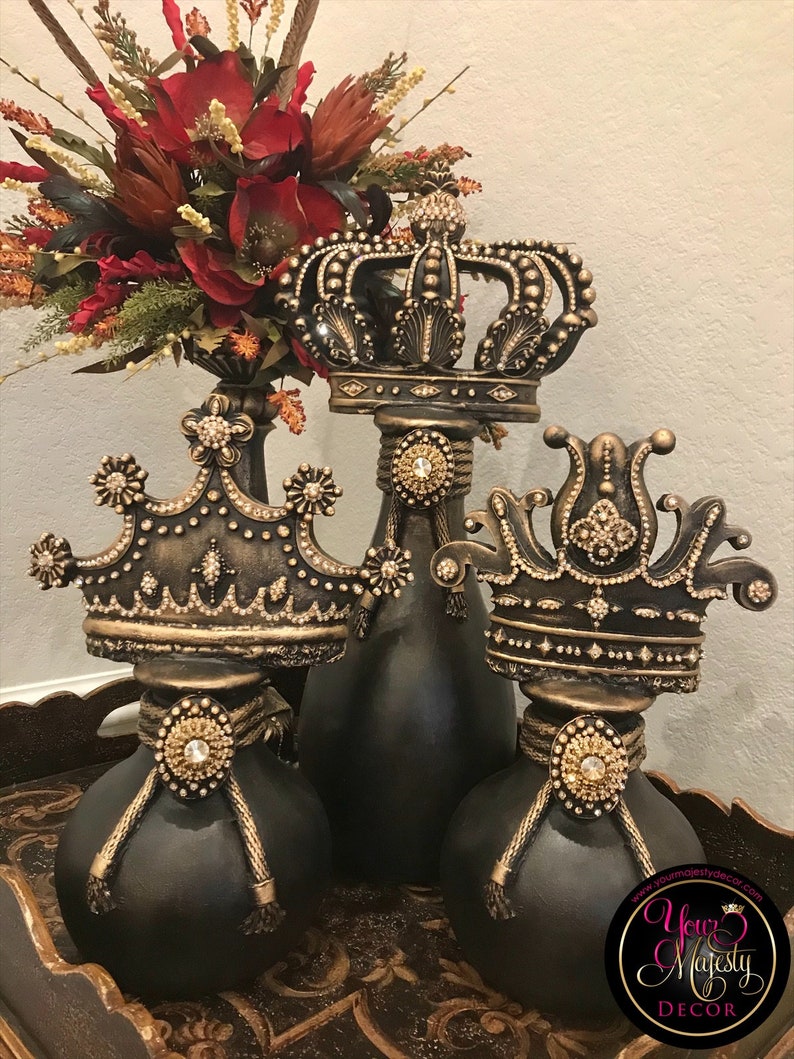 Star Crown Jug Tuscan Decor - Etsy