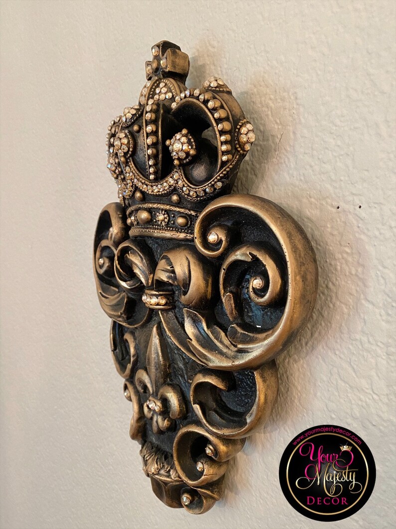 Crown Wall Shield - Etsy