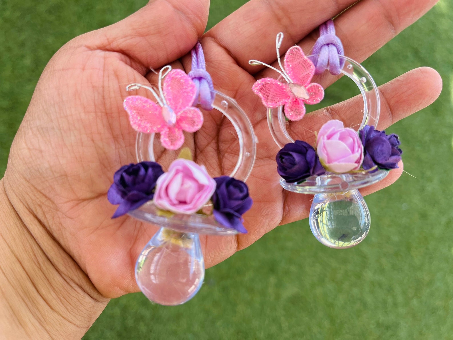 24 Butterfly Baby Shower Pacifier Necklace Favors/baby Shower - Etsy