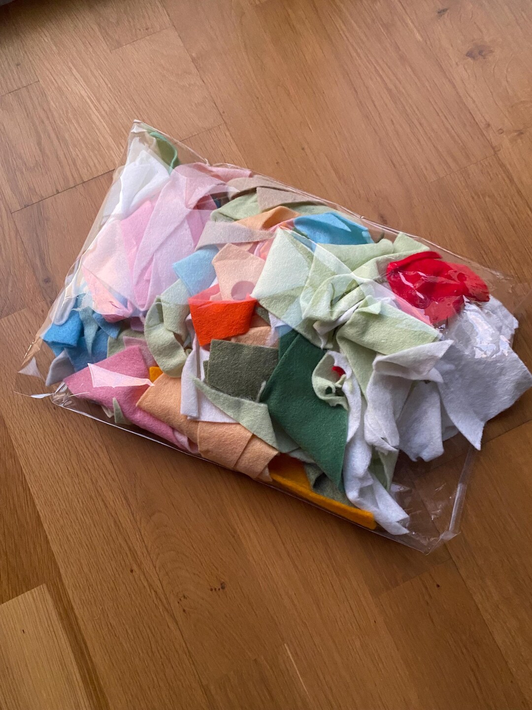 Felt off Cuts Scrap Bag, Wool Felt Cuttings, Crafting Felt Project, - Etsy