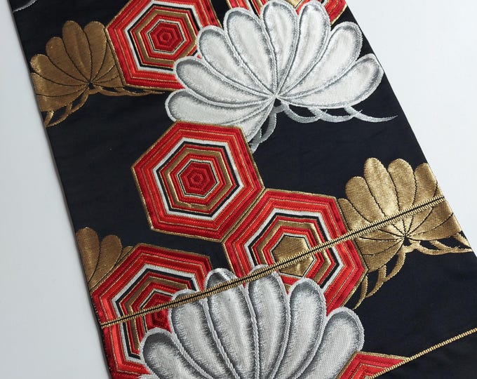 LAST PIECE - Japanese Obi Fabric - Kikku and Pine - Used Fabric - 50 Cm ...