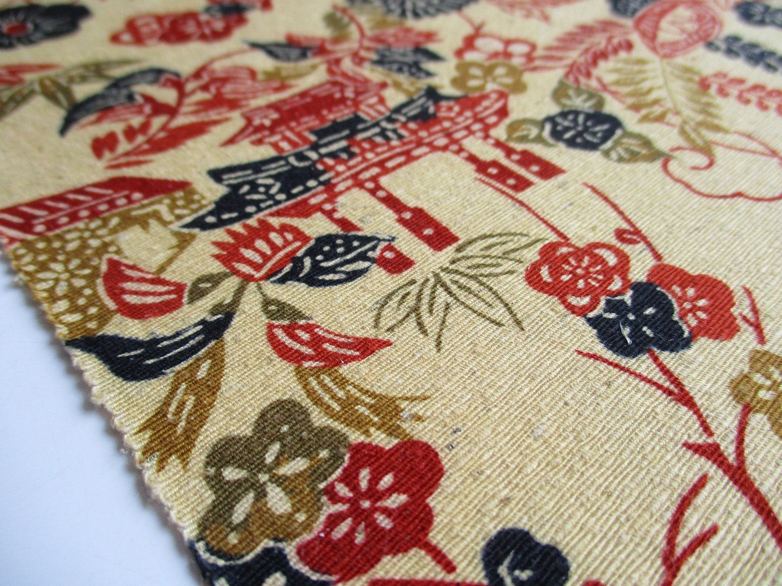 Japanese Kimono Fabric - Silk - Tsumugi - Shockikubai - Sand, Red ...
