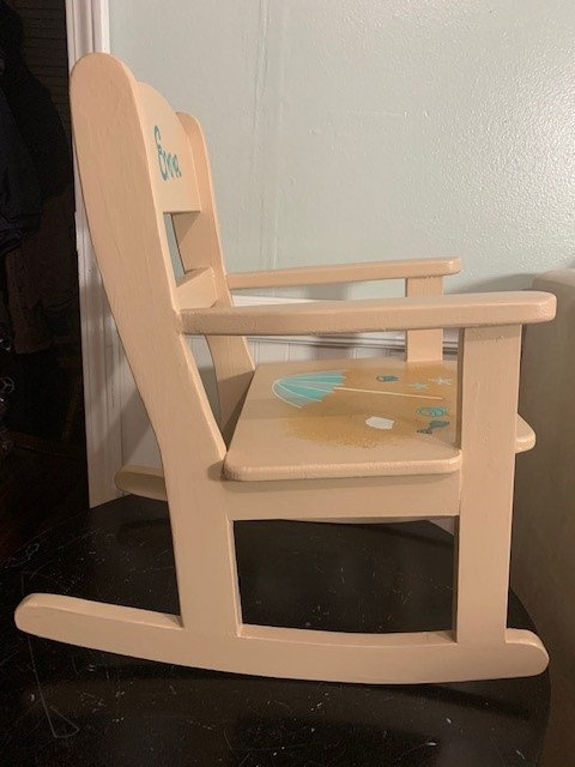 Personalized Child's Rocking Chair: At The Beach | Etsy