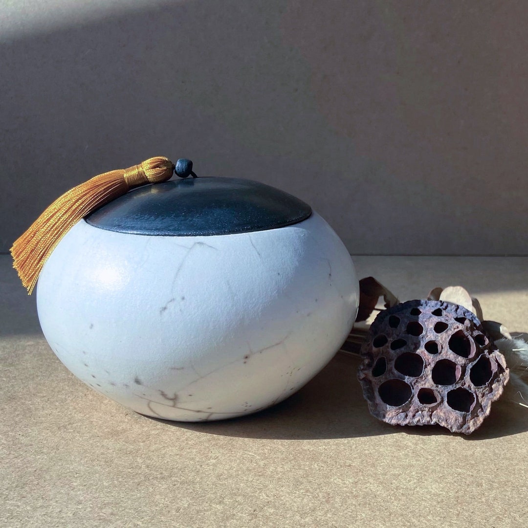 Naked Raku Ceramic Box, With a Chic, Timeless Spirit and Silky Touch—an ...