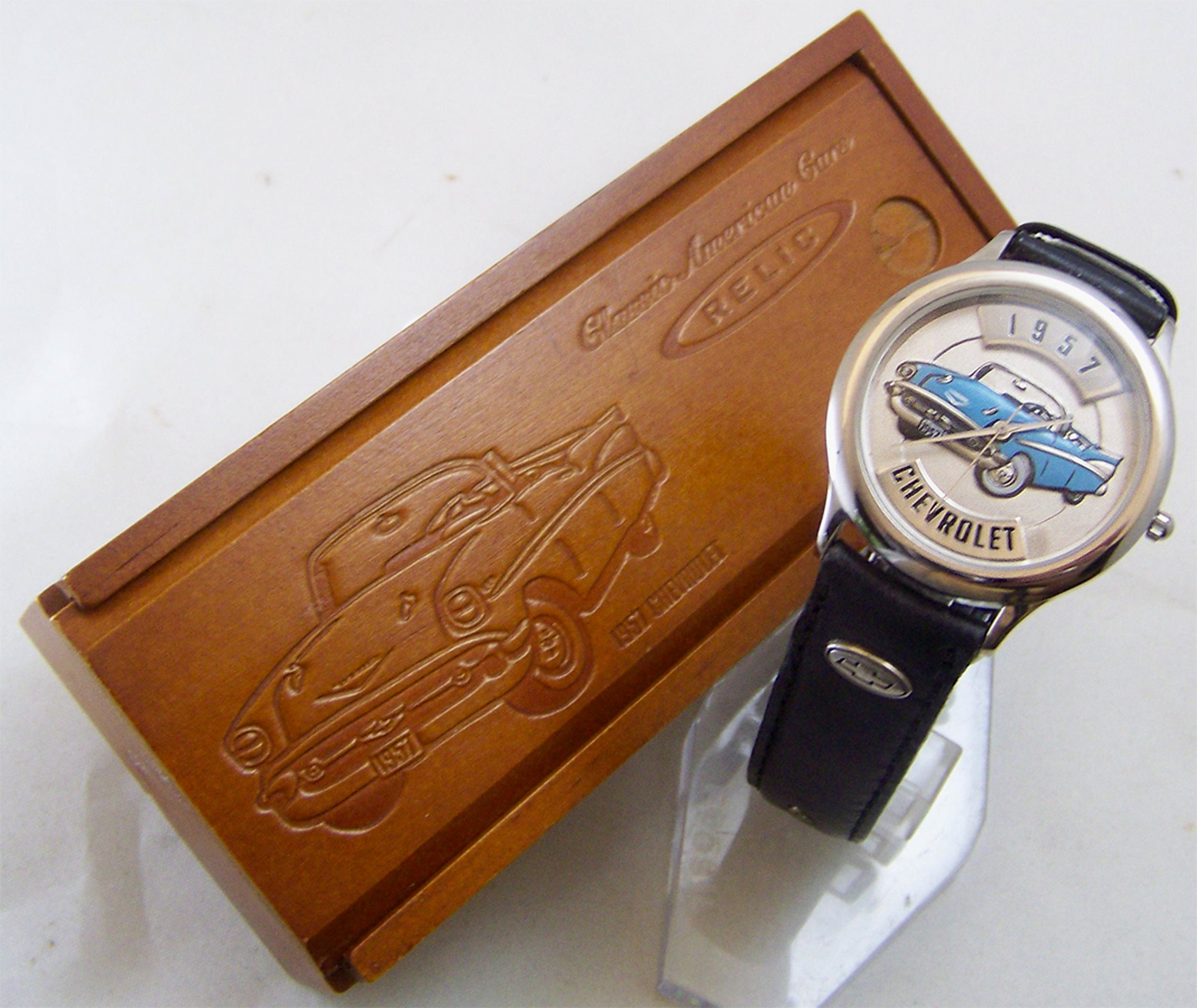 Fossil 1957 Chevy Watch Relic Chevrolet Car Wristwatch in Wood Box - Etsy