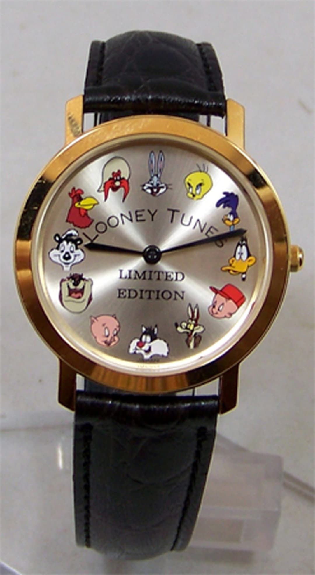 Looney Tunes Pedre Watch: 18K Gold Plated Limited Edition - Etsy