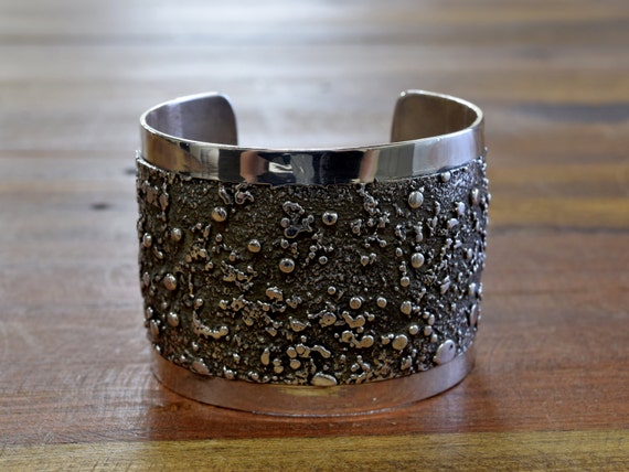 Vintage Navajo Silver Nugget Sterling Silver Cuff Bra… - Gem