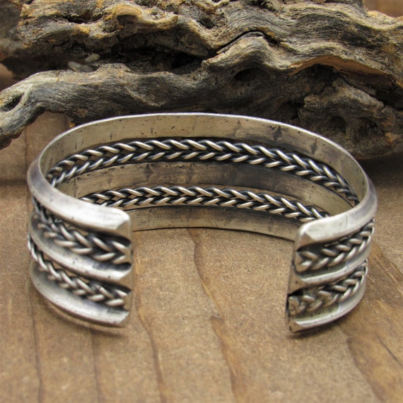Vintage Sterling Silver Carinated and Braided Wide Cu… - Gem