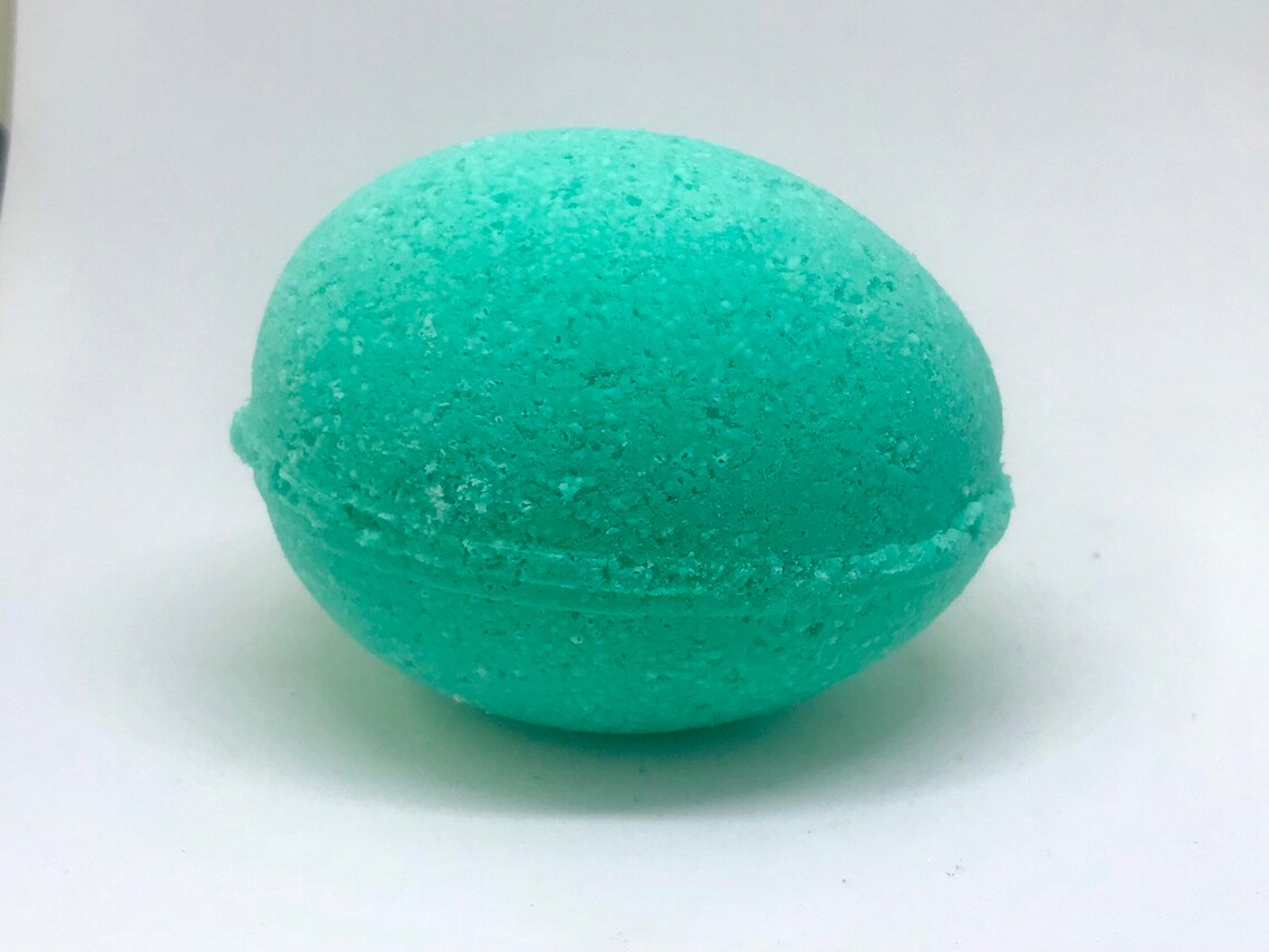 Dino Egg Bath Bomb - Bath Bomb for Kids - Surprise Bath Bomb - Bling ...
