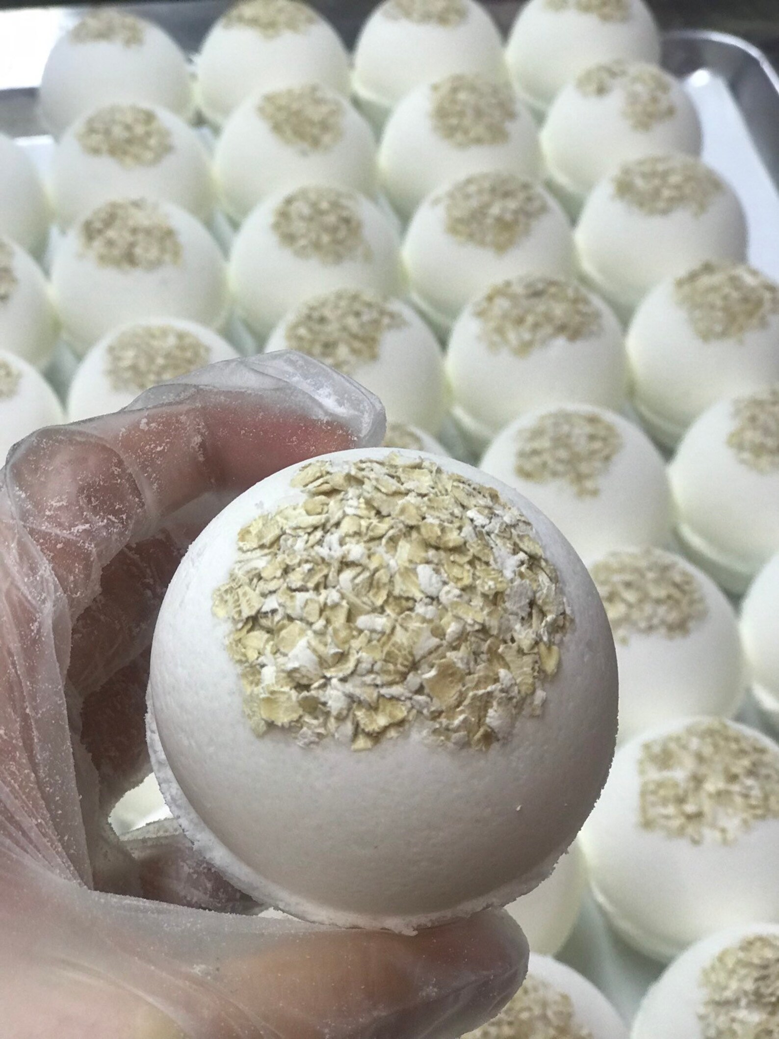 Oatmeal, Milk, and Honey Huge Bath Bombs - Etsy