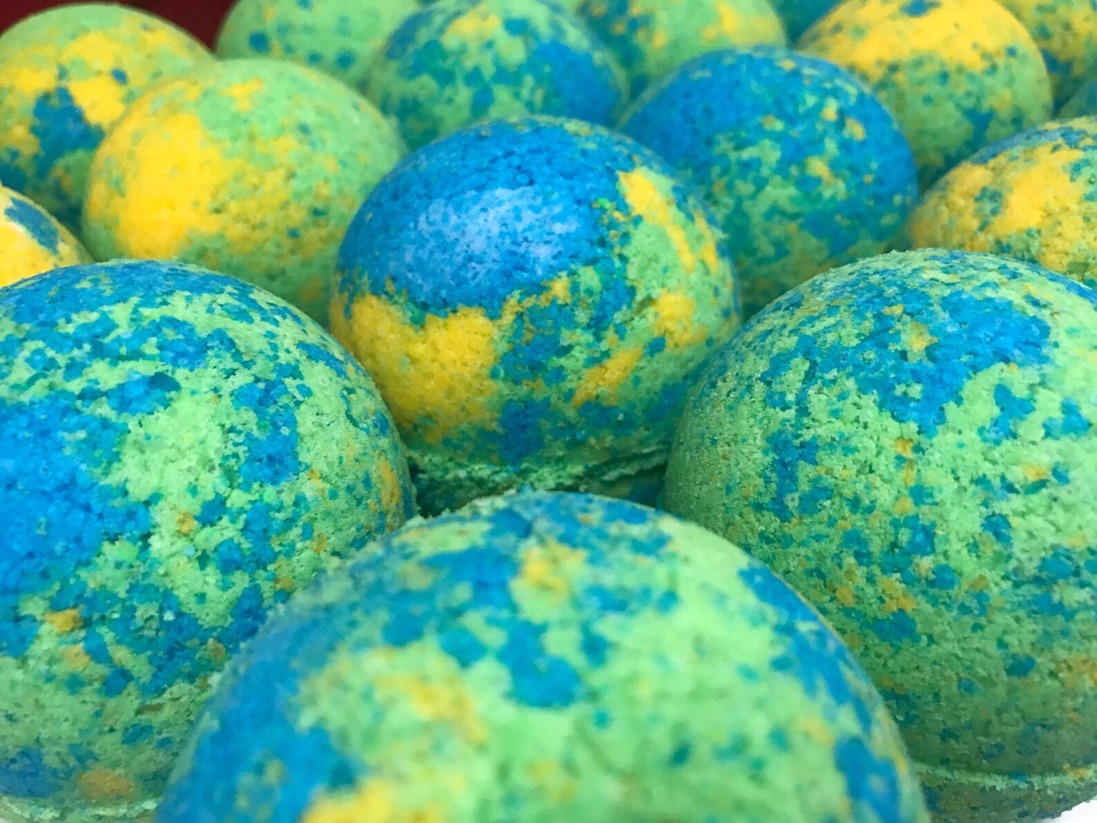 Alien Bath Bomb Toy Inside Bath Bomb for Kids Bath Bomb - Etsy