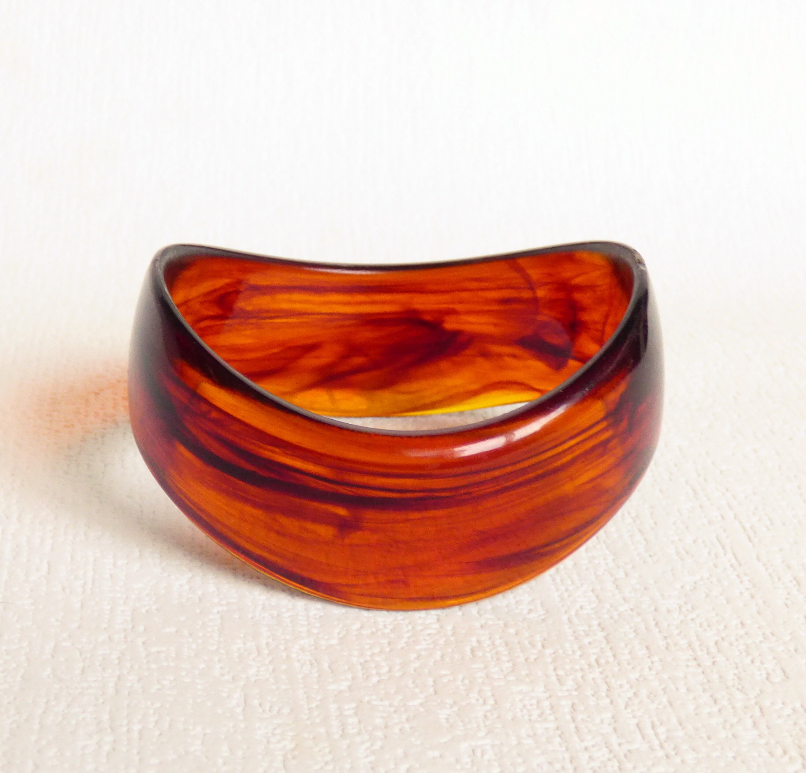 Vintage Plastic Bangle Bracelet Soviet Wave Plastic Bracelet - Etsy