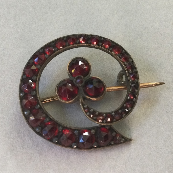 Antique Garnet Brooch - Etsy