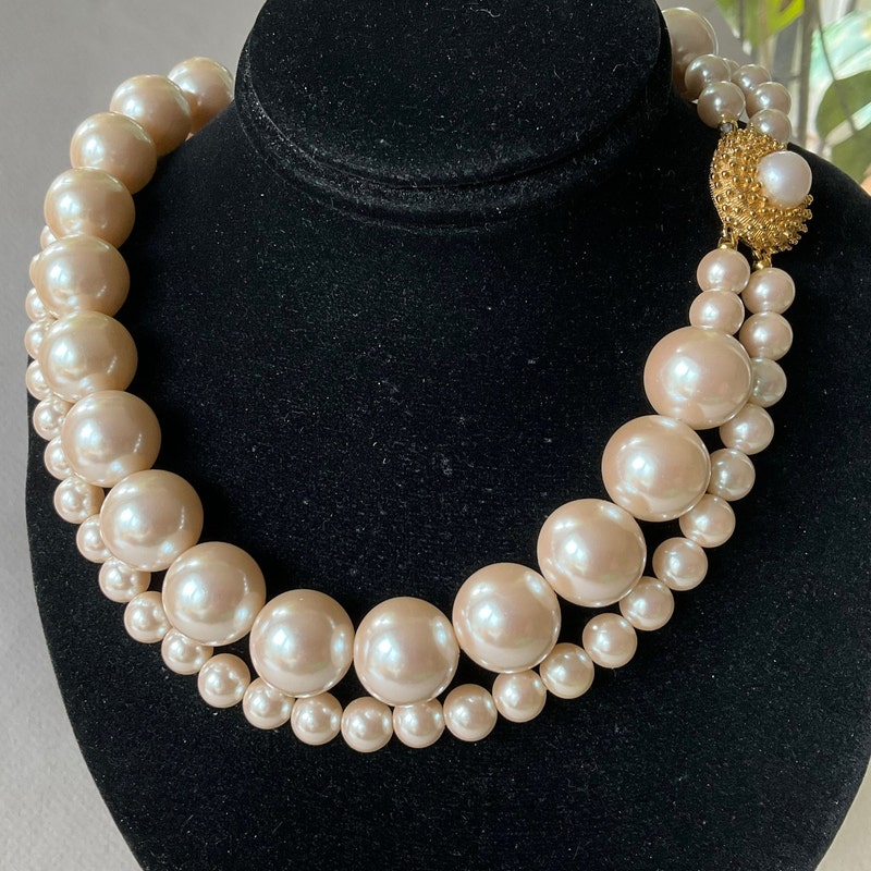 Chunky Pearl Necklace - Etsy