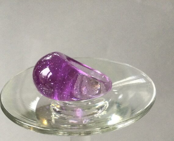 Acrylic Sparkling Pink Glitter Dome Ring Size 7 - Gem