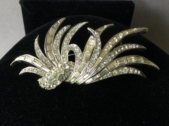 Vintage marcel boucher pin - Gem Vintage marcel boucher pin - Gem
