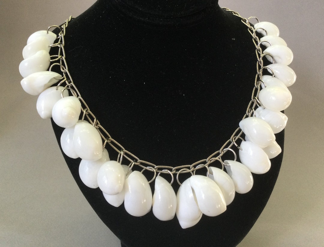 Caribbean White Milk Moon Snail Shell Necklace - Etsy