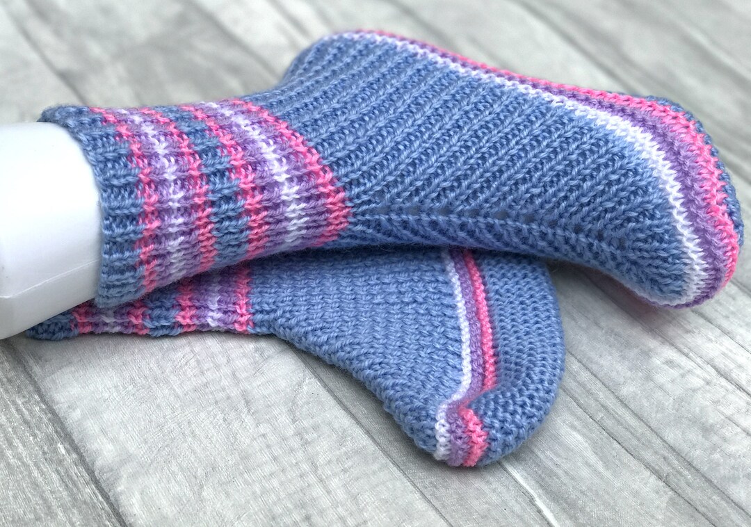 Hand Knit House Slippers, Cable Knit Socks, Size 4-7UK/6-9US - Etsy