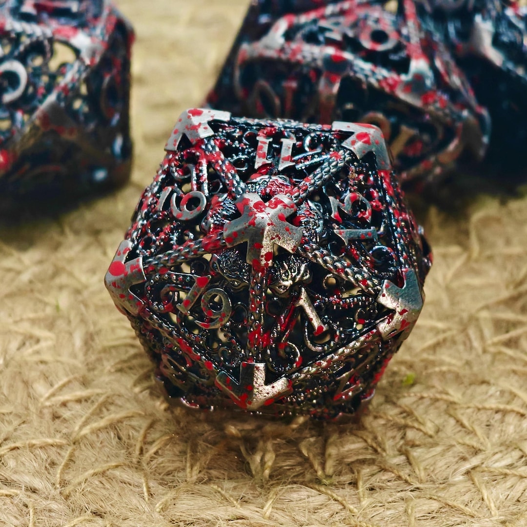 Handmade Cthulhu Hollow DND Dice Set, Polyhedral D&D Dice, Compatible ...