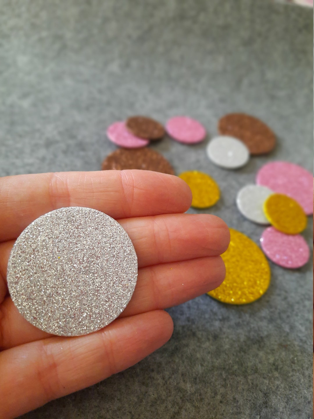 Multi Coloured Round Glitter Shapes, Glitter Circles Mixed Size ...