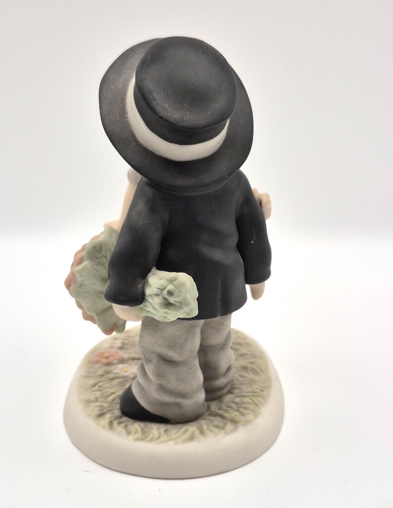 Vintage NBM Bahner Studios Figurine "thanks to You, I’ve Found Love ...