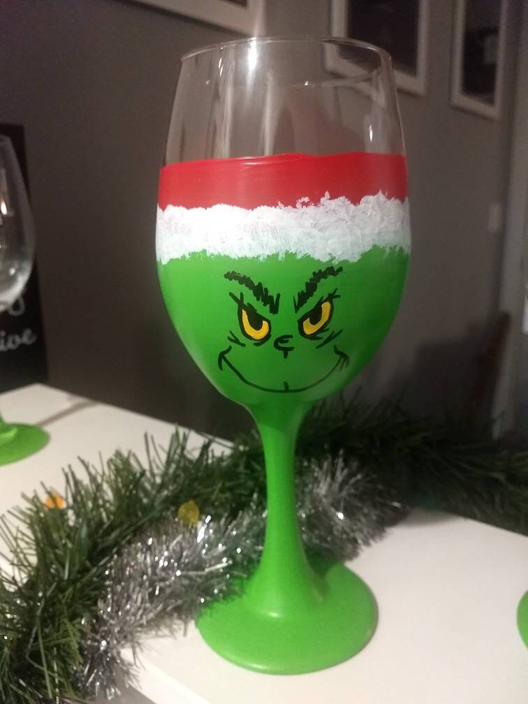 Grinch Wine Glasses - Etsy