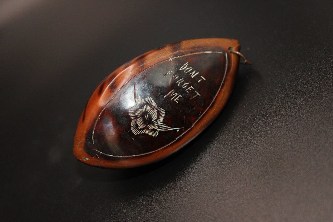 A Very Sweet & Tactile Antique Sailors Love Token A Large 3-sided Nut ...