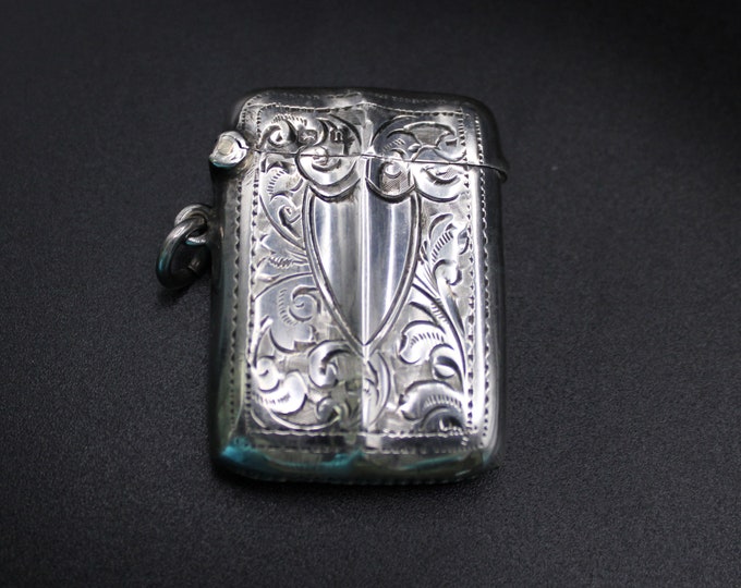 Pretty Solid Silver Fluted Vesta Case With Side Ring Plain Shield ...