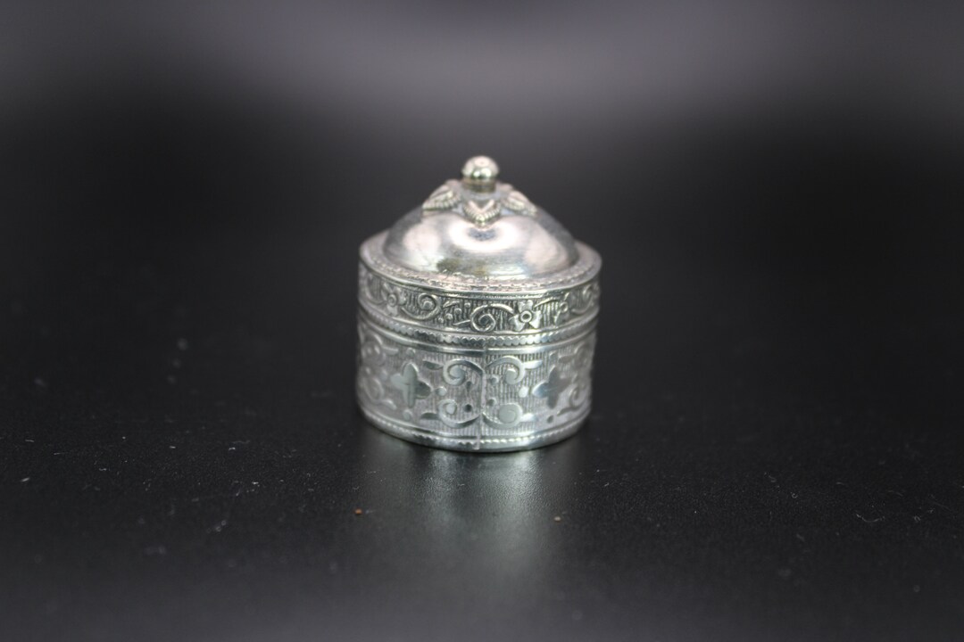 Vintage 1970s Indian 800 Solid Silver Hand Made Surma/kumkum Small ...