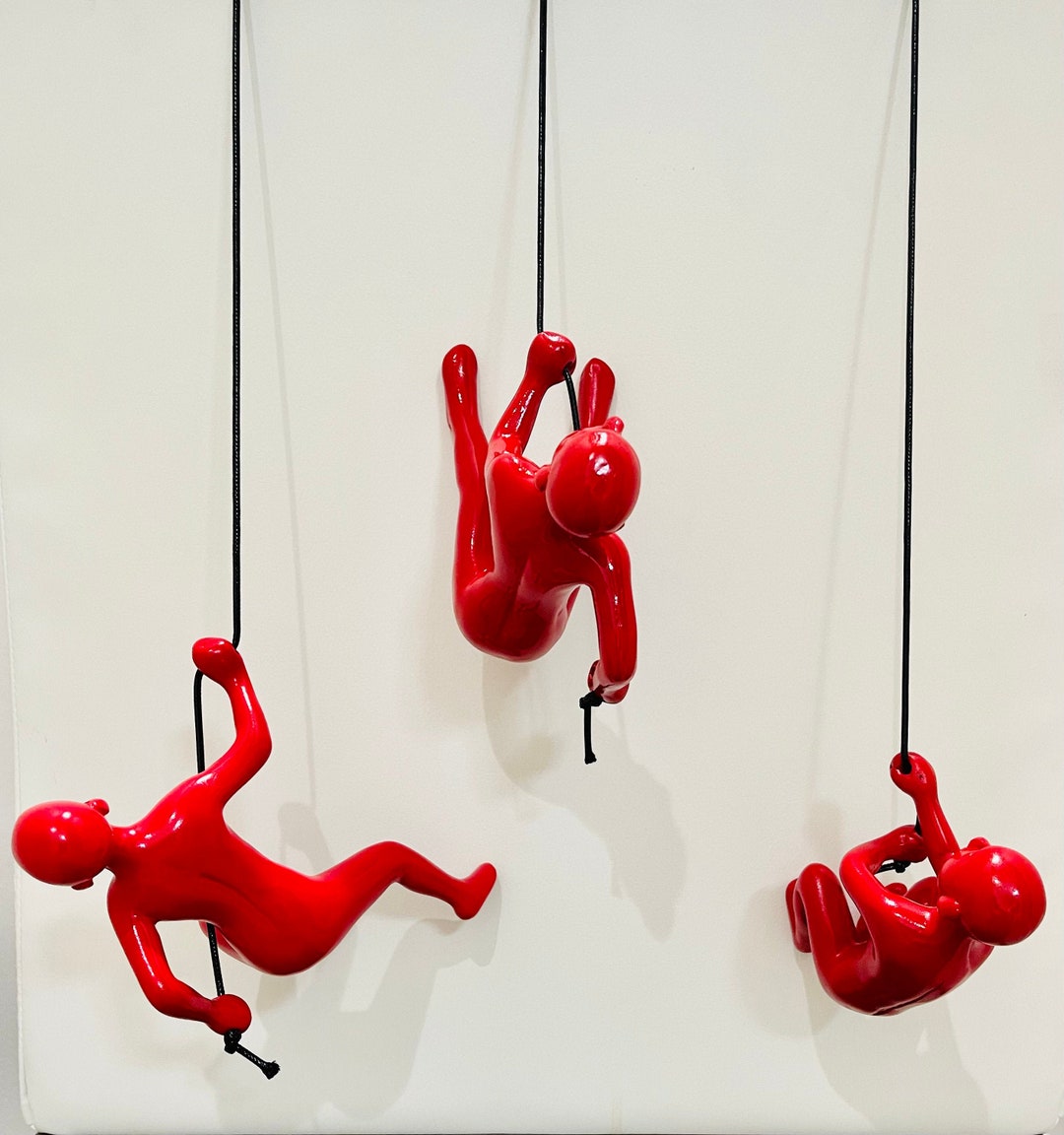 Hanging Climber Wall Sculpture – Rope Climbing Figure Decor, Modern ...