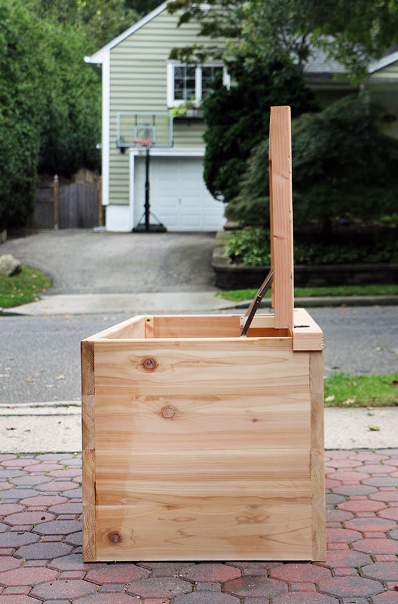 Outdoor Cedar Storage Benches | Cedar Chest for Storage | Custom ...