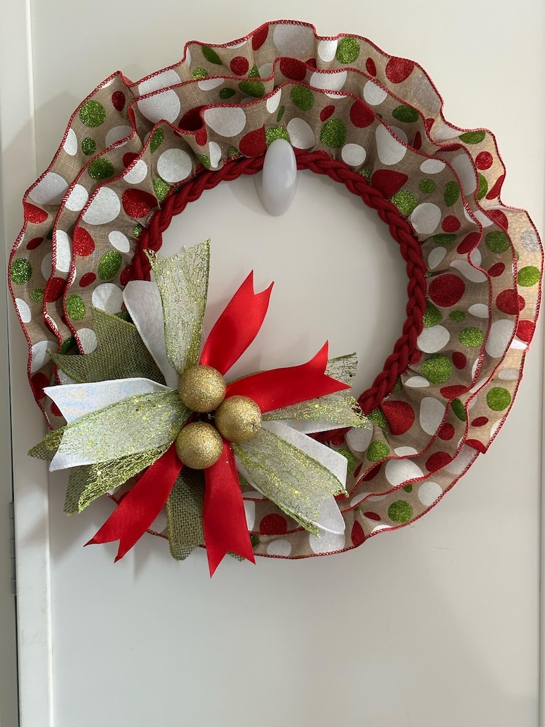 Indoor Christmas Wreath. Fun Burlap Ruffle Wreath With Green, Red and ...