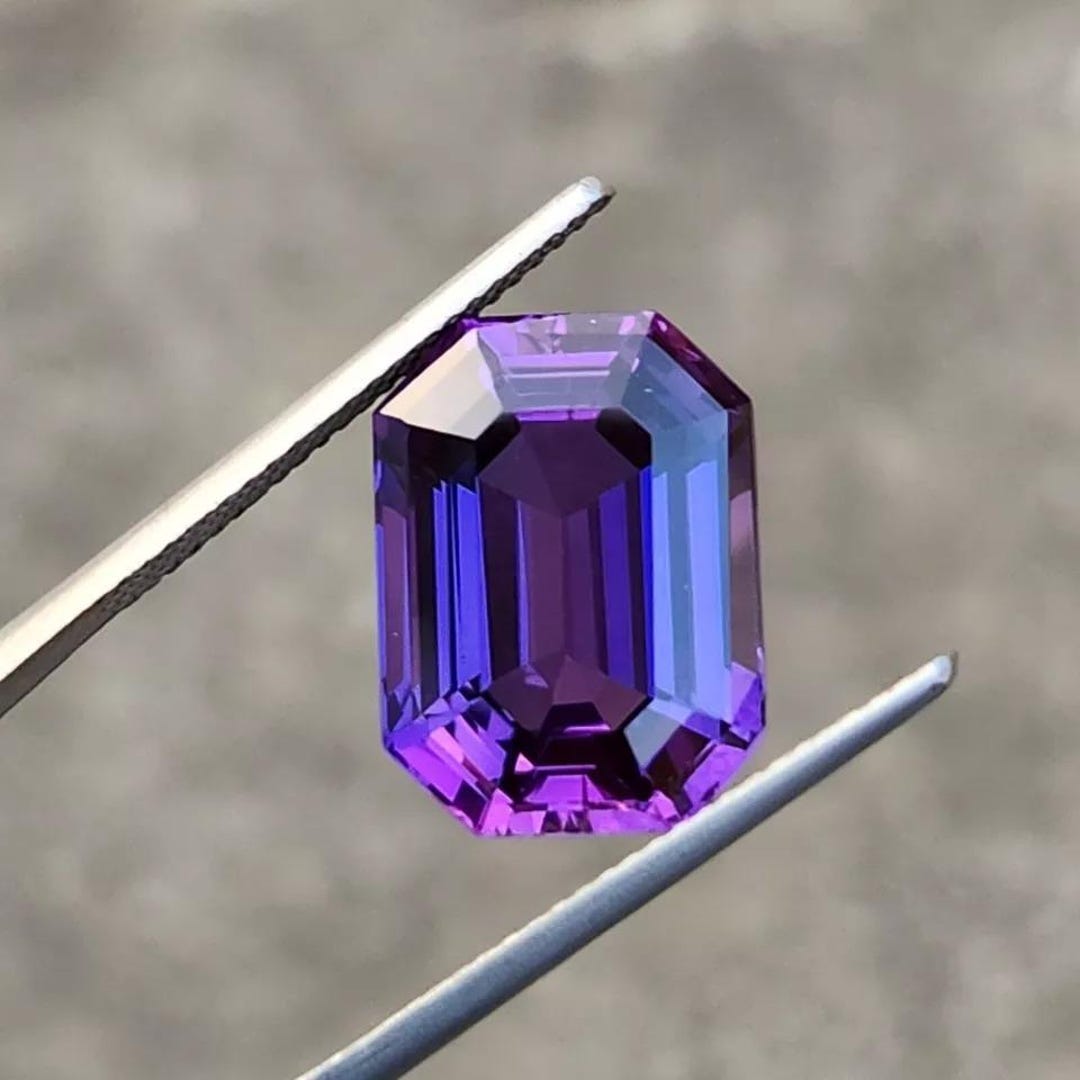 AAA Flawless Purple Taaffeite Emerald Cut Loose Gemstone 11.70 Ct ...