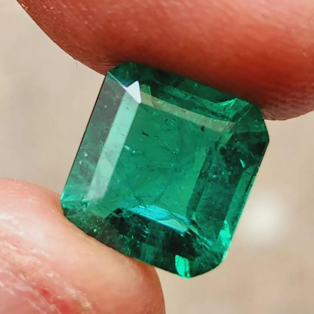 Loose Columbian Emerald Cut Lab Grown Emerald Inclusion Faceted ...