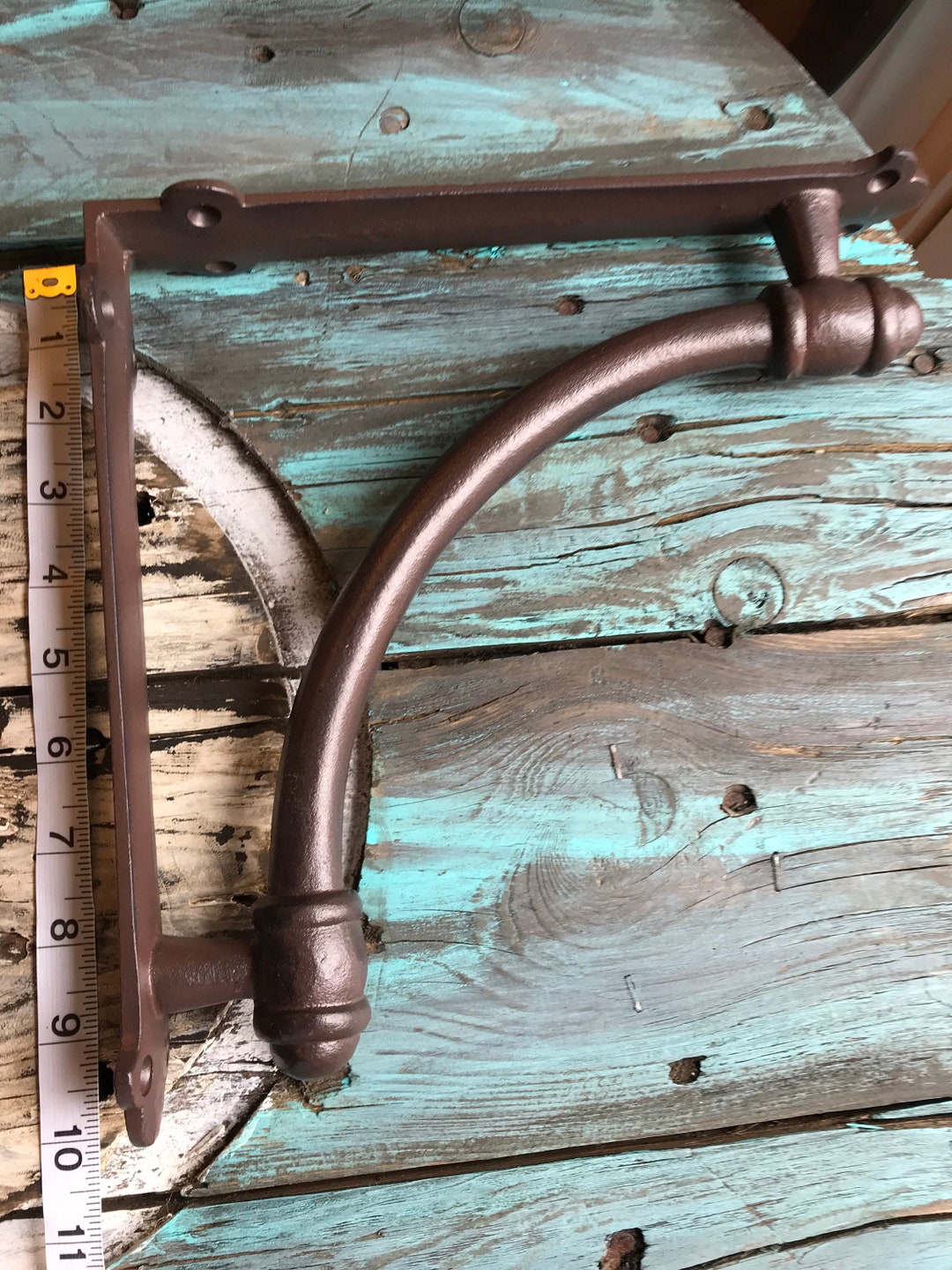 Cast Iron Shelf Bracket / Rustic Farmhouse Industrial Open Shelves ...