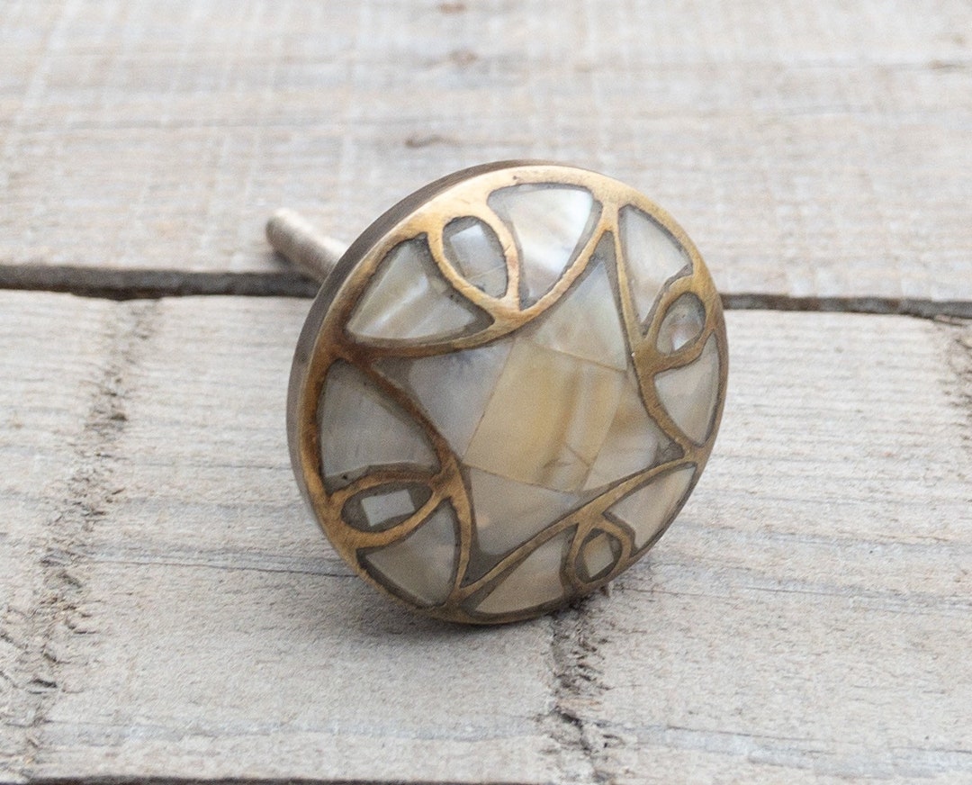 Antique Brass Mother of Pearl Drawer Knob / Cupboard Cabinet Furniture ...